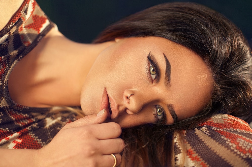Best Very Easy Makeup Tutorials for Beginners on YouTube