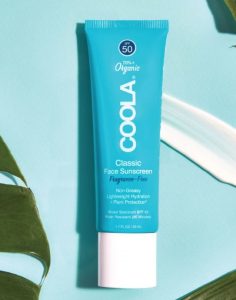 7 Best Smelling Sunscreens That Are So, So Tropical!