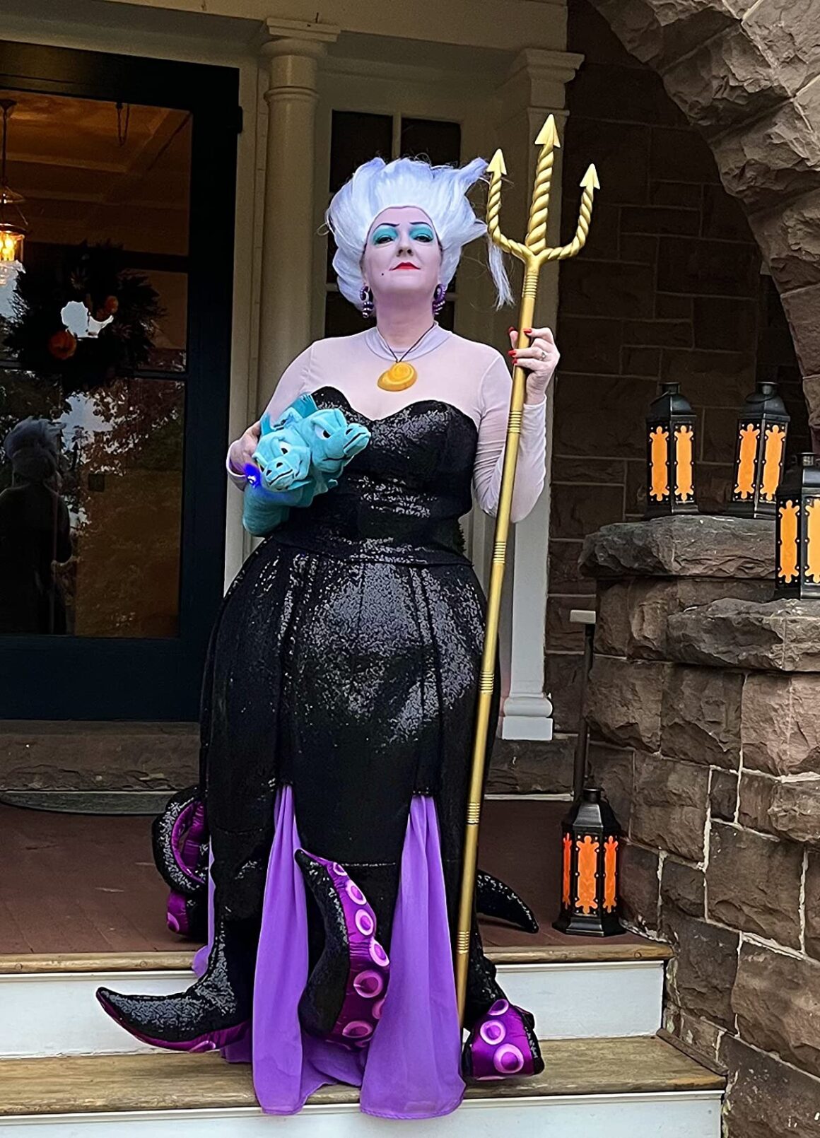 Ultimate DIY Disney Villain Ursula Costume Guide.